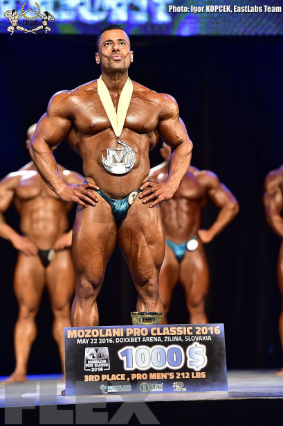 212 Bodybuilding Awards - 2016 IFBB Mozolani Pro | Muscle & Fitness